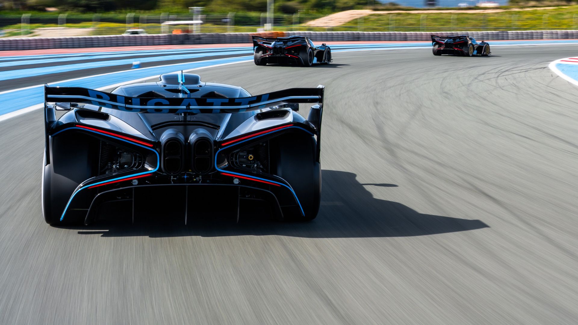 Photos: Bugatti Bolide hypercar with 1600 horsepower debuts on Grand ...