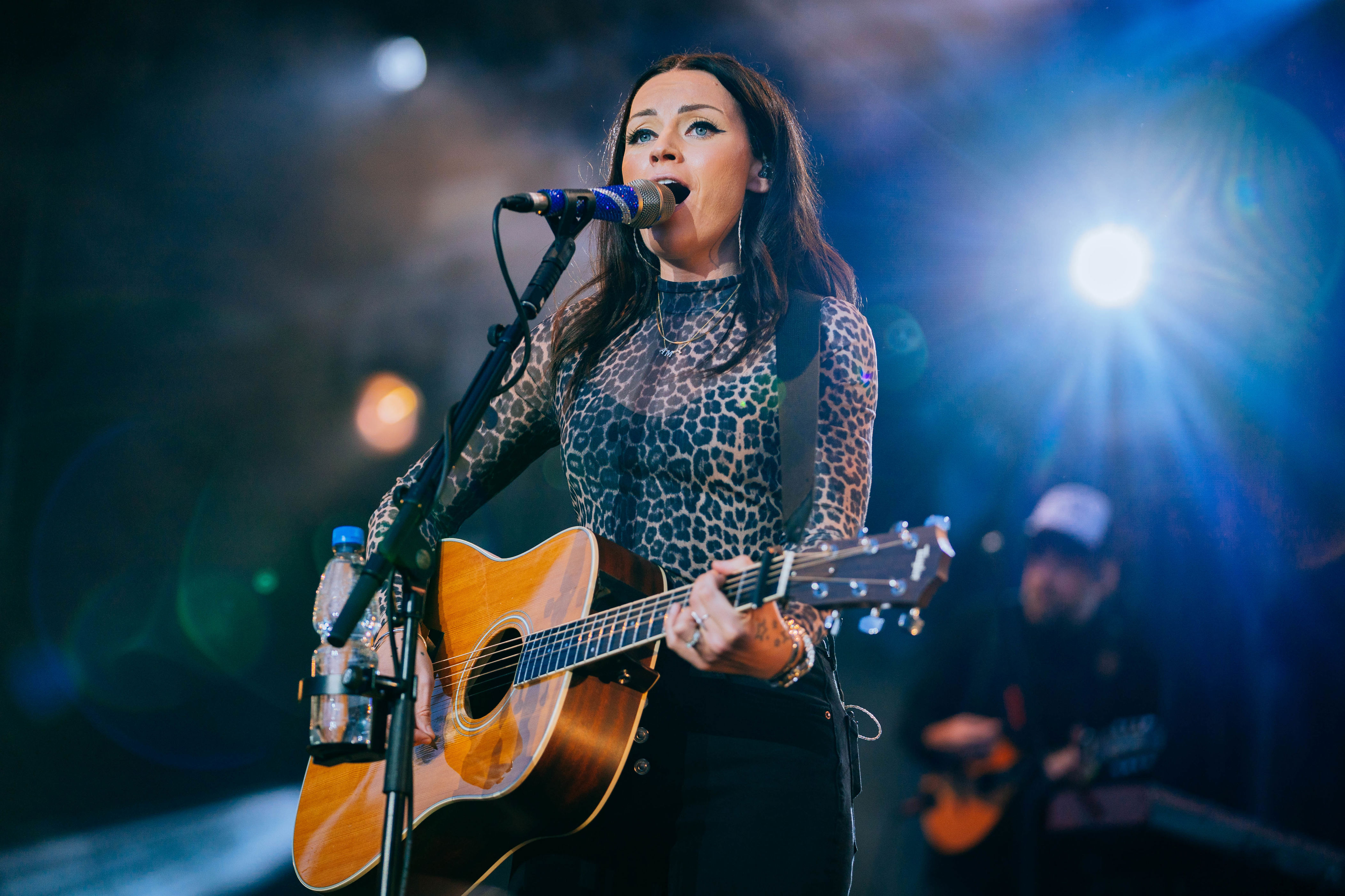 Scottish singer Amy Macdonald spotted at new Glasgow city centre bar