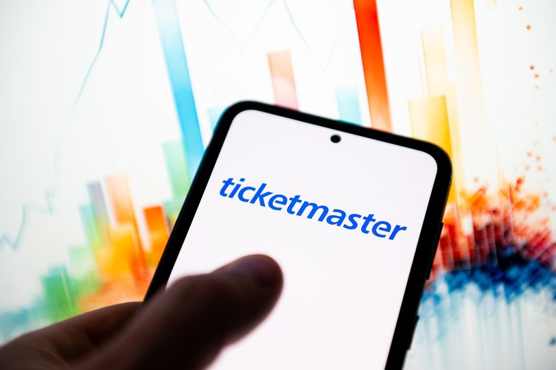 Ticketmaster issues urgent warning over fake ticket seller who has cost ...