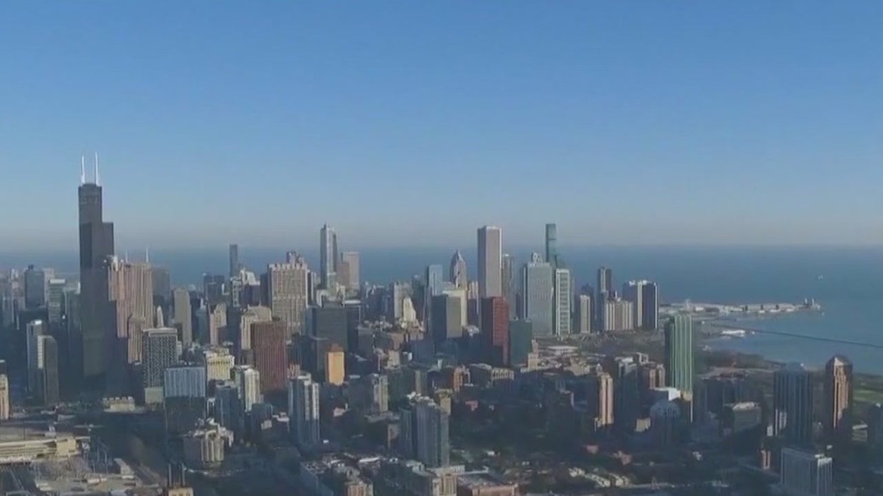 Chicago weather: Sunny and mild today before storms threaten Friday