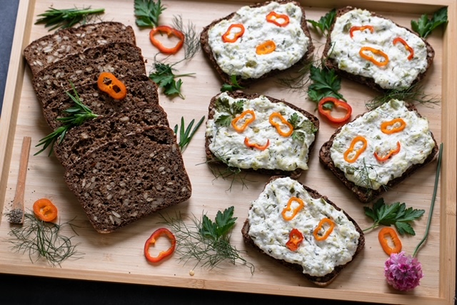 Recipe: Open-faced Estonian dark rye sandwich