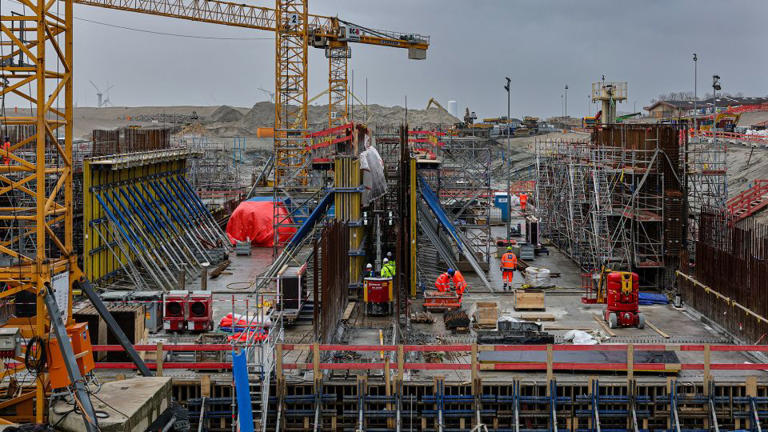 A vast undersea tunnel is being built that will change the road and ...