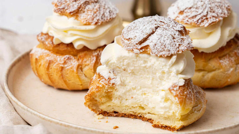 Irresistible Cream Puff Recipe, The Perfect Combination of Fancy & Simple