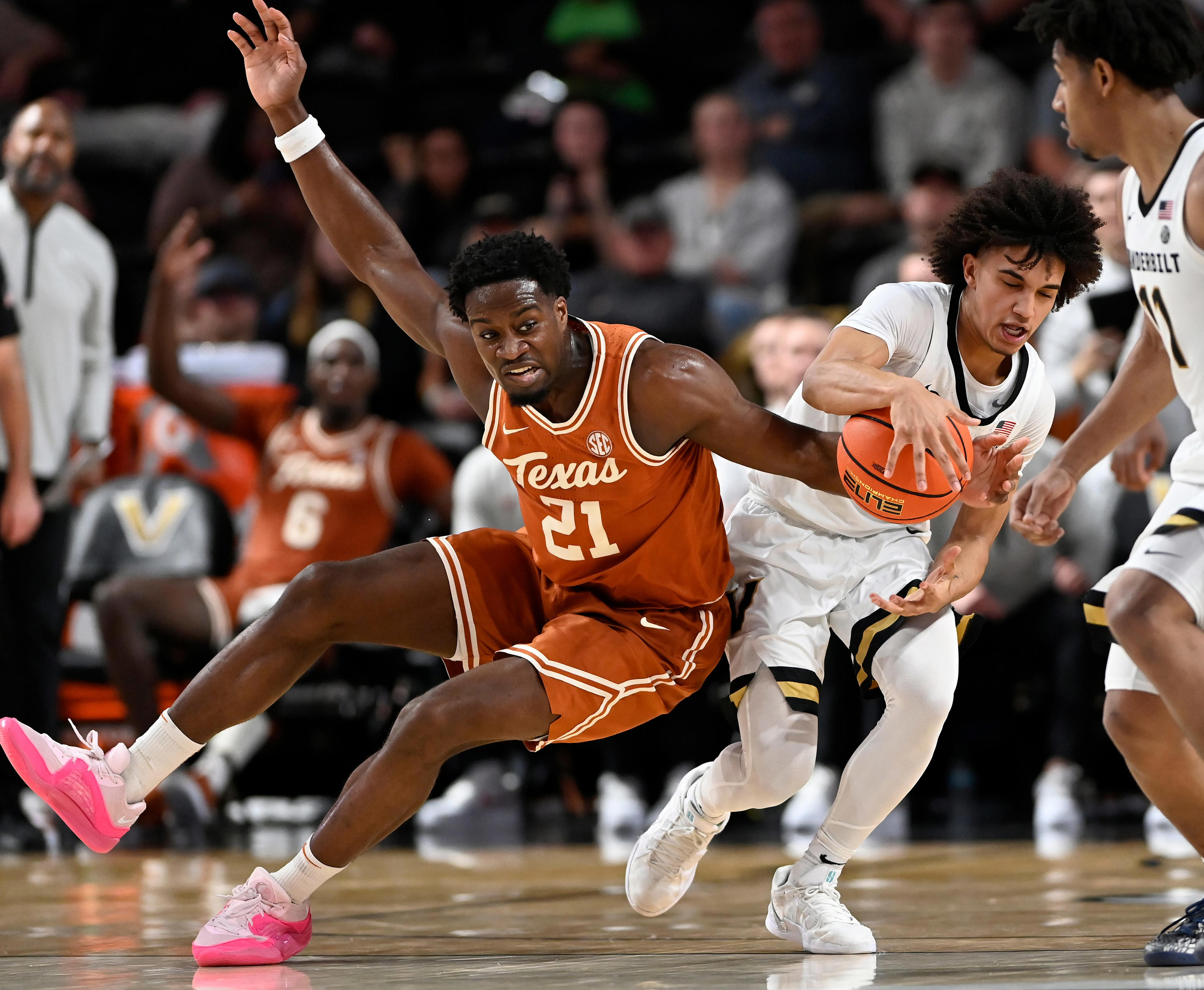 Texas vs Vanderbilt TV channel, prediction: How to watch SEC basketball ...