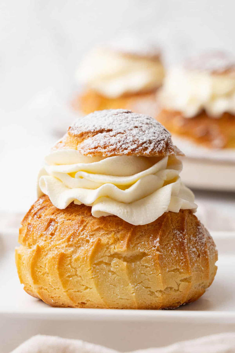 Irresistible Cream Puff Recipe, The Perfect Combination of Fancy & Simple