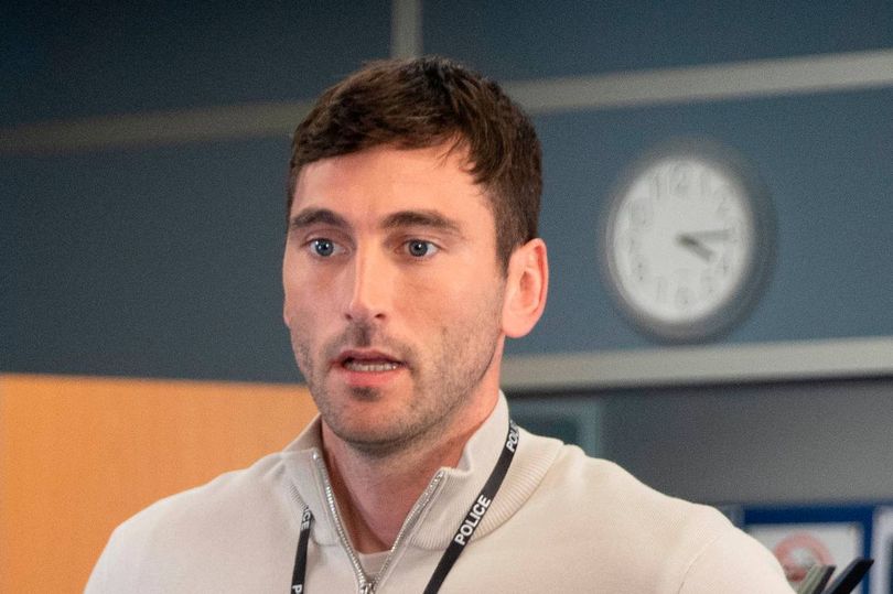 Coronation Street Kit 'reveals' his dad's true identity - and he's a ...