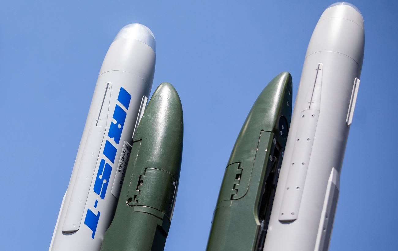 Ukrainian soldiers showcase destruction of Russian missile with IRIS-T