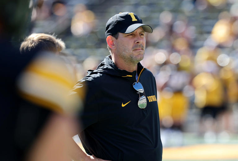 5 bold predictions for the 2025 Iowa football season