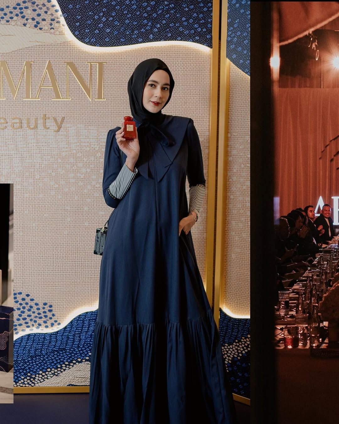Cantik dengan Hijab, Adu Gaya Paula Verhoeven dan Syahnaz Saat Hadir di ...
