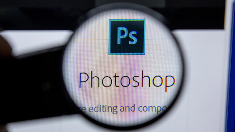 How to make an image background transparent in Photoshop