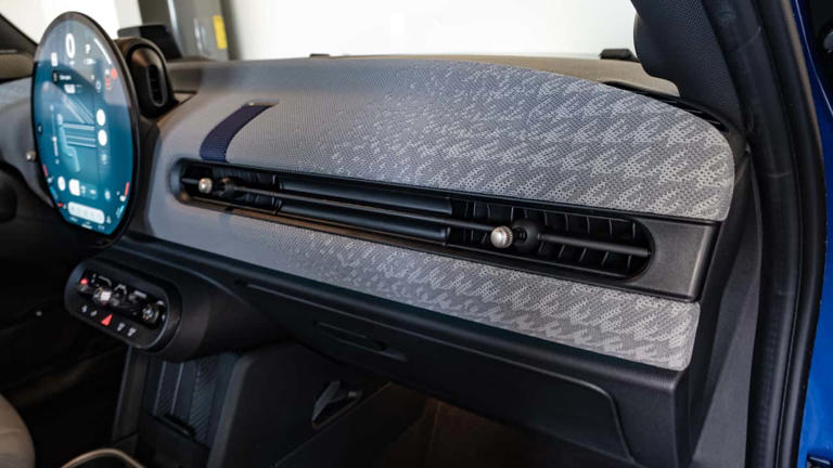 Mini's New Infotainment System Is Charming: Review