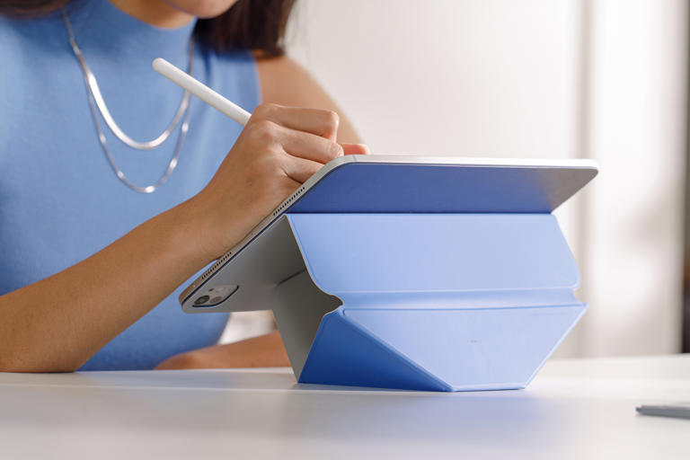 Moft’s new origami case elevates the iPad for improved ergonomics