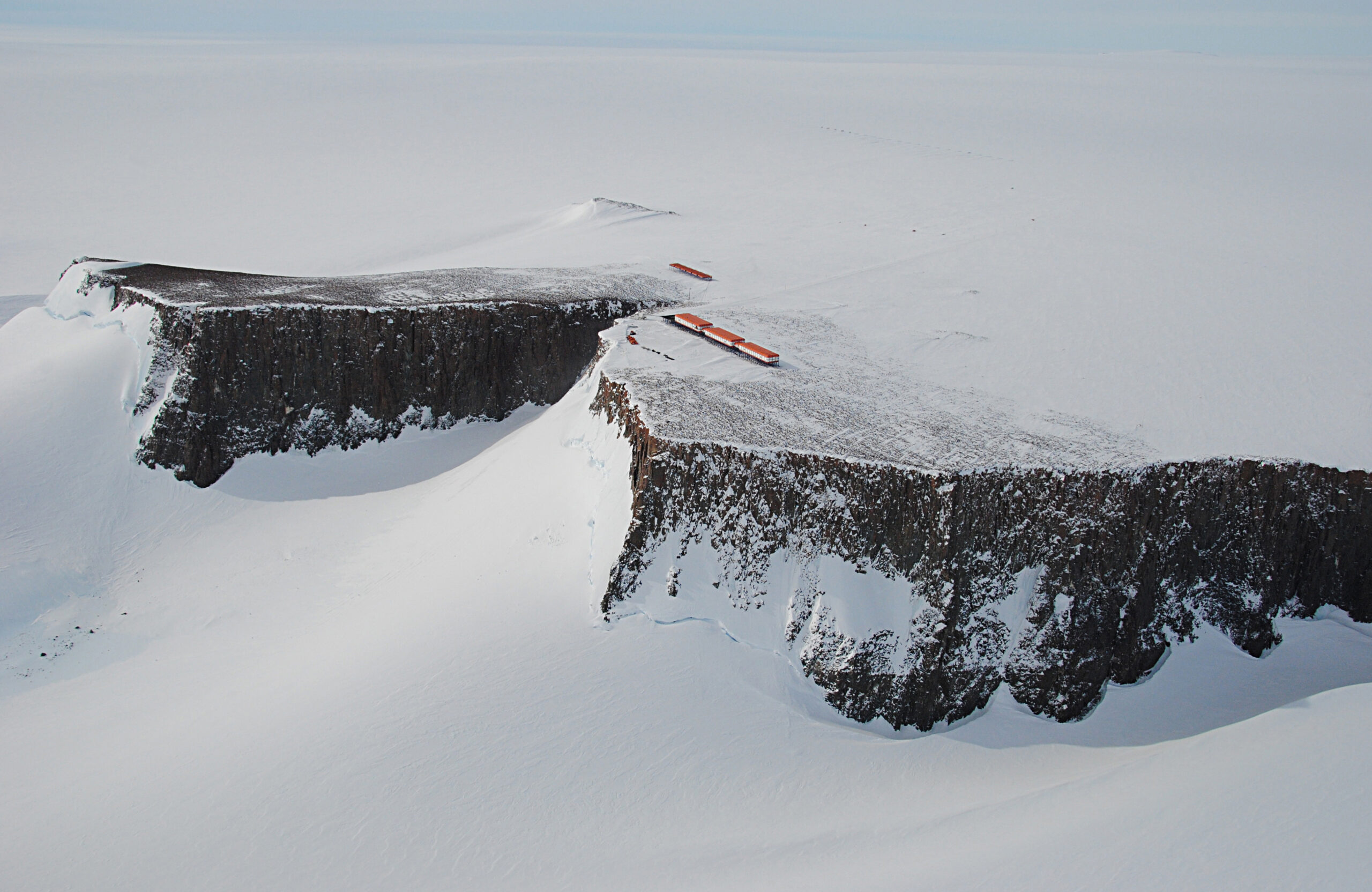 Fact Check: No, SA’s Antarctic research station isn’t a ‘giant tree ...