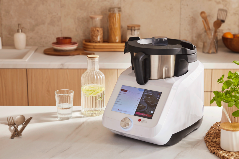 Lidl's all-in-one cooking appliance replaces multiple kitchen gadgets ...