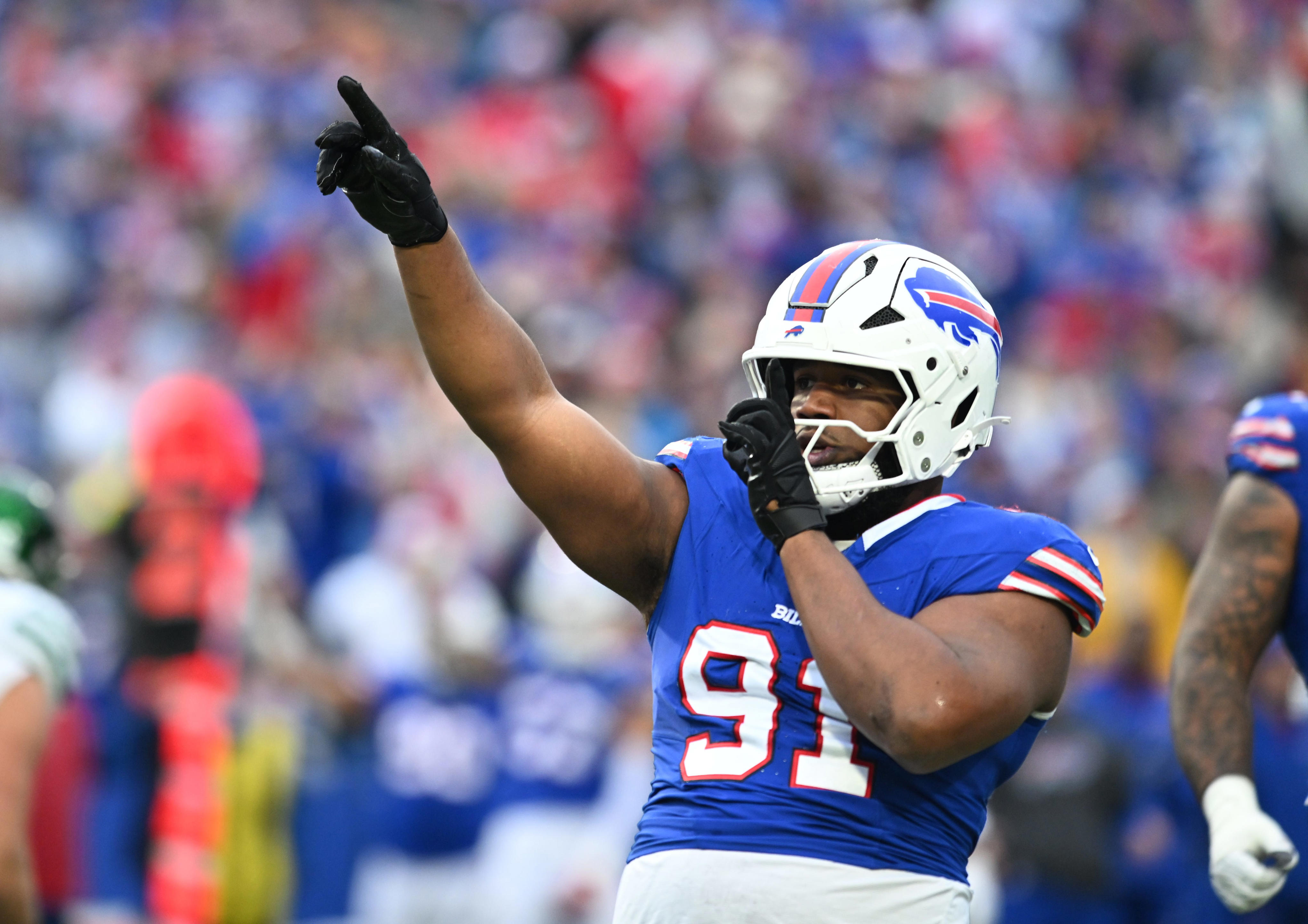 Report: Bills restructure defensive tackle Ed Oliver's contract