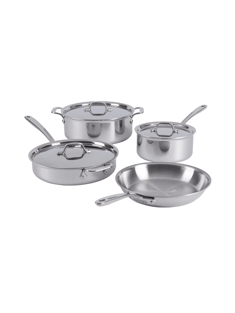 The Best Cookware Sets Are Small and Versatile.