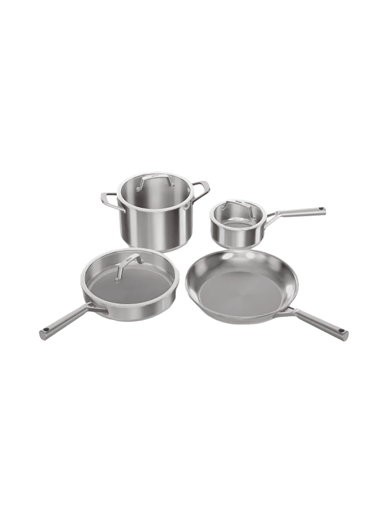The Best Cookware Sets Are Small and Versatile.