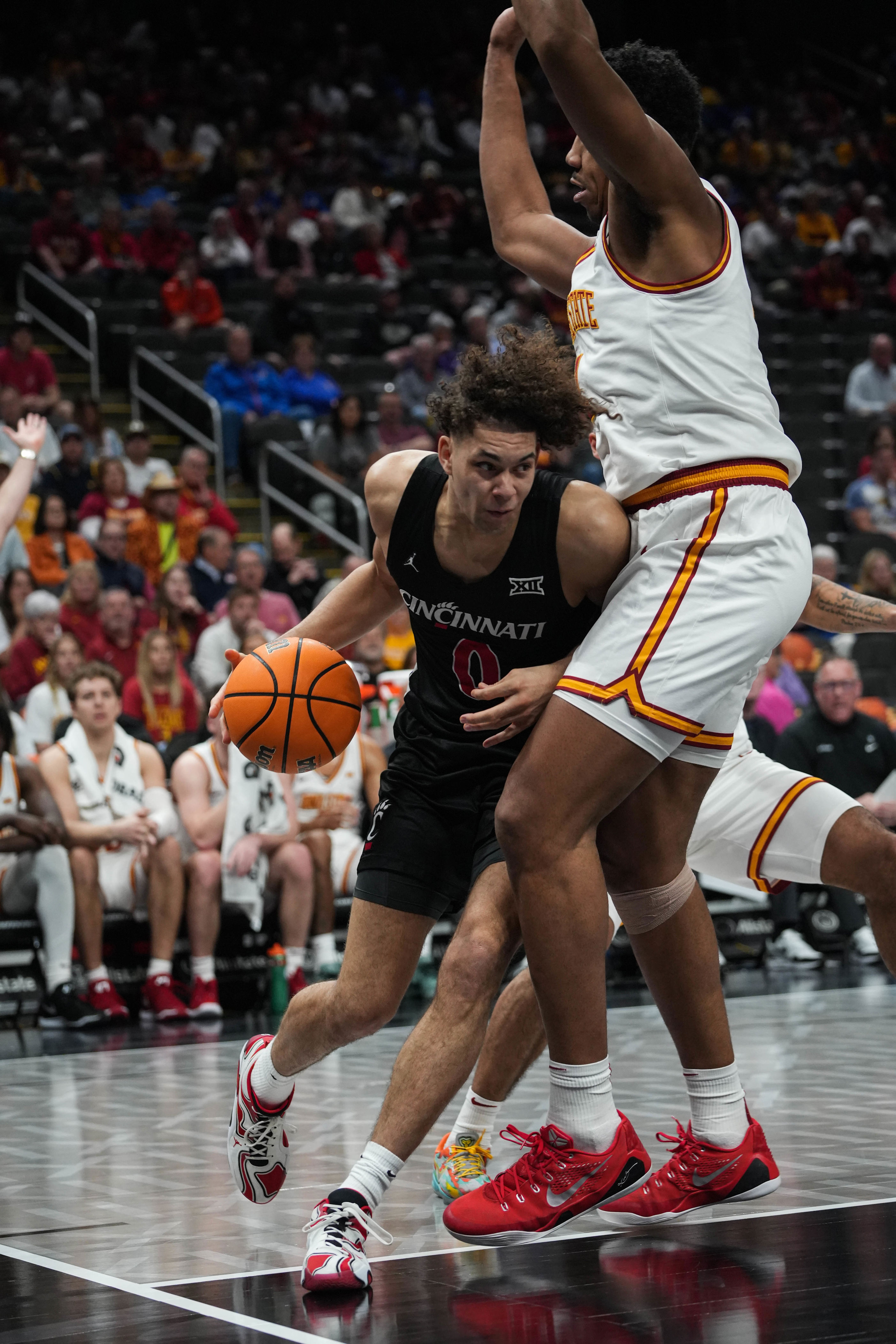 Dan Skillings Jr. departs Cincinnati Bearcats basketball for Big 12 ...