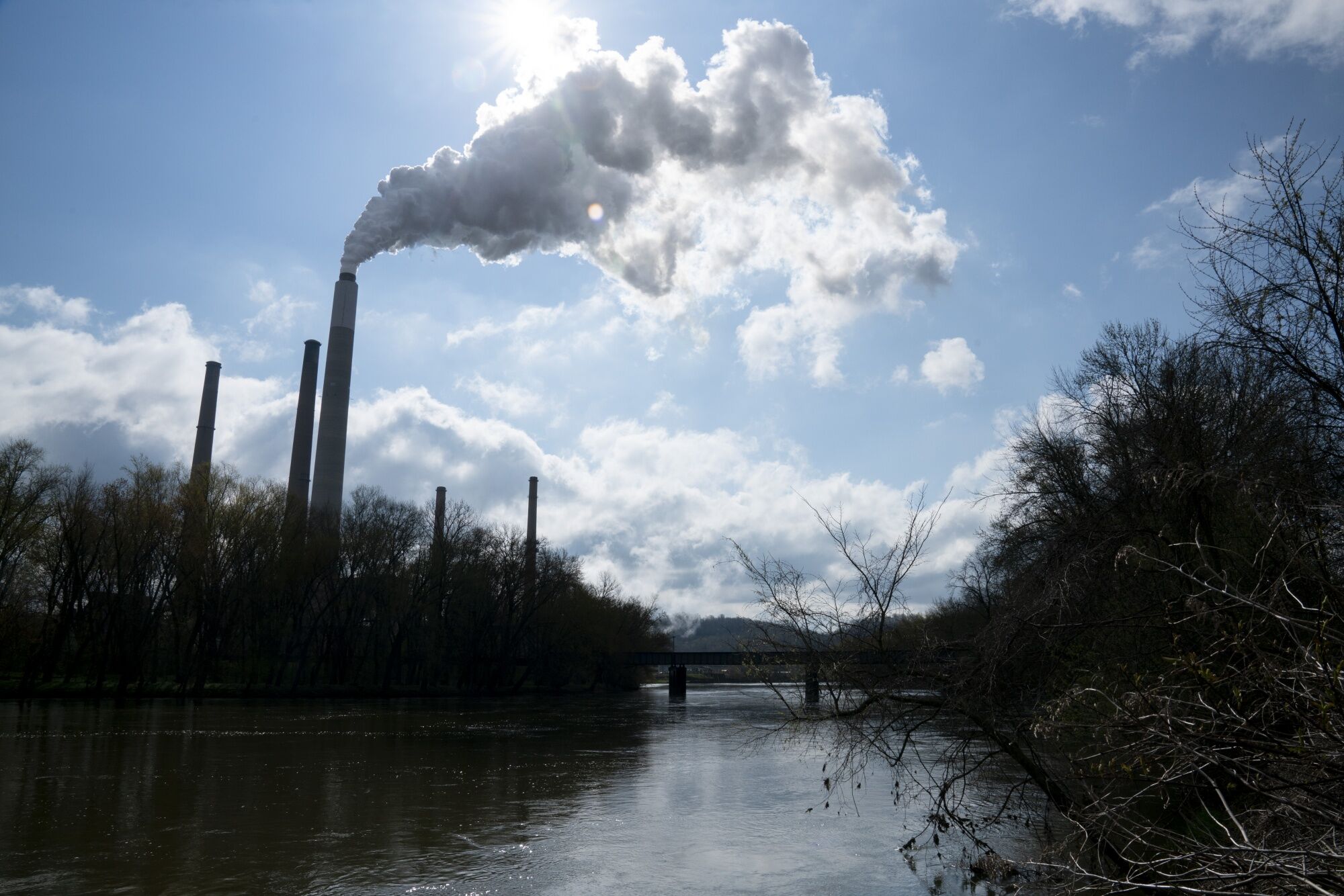 Trump’s EPA Takes Aim at Biden Curbs on Power Plant Pollution