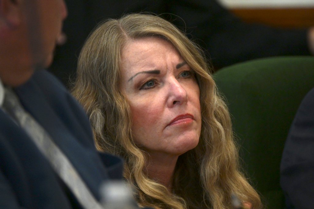 Lori Vallow Daybell, who killed her own kids, breaks silence in 1st ...