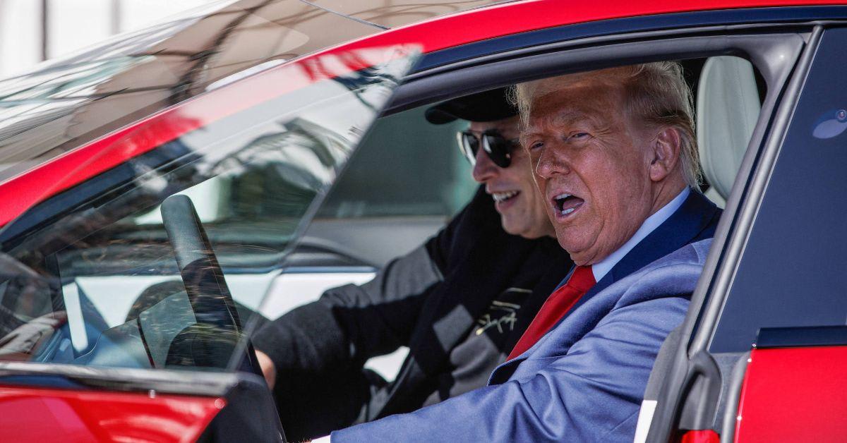 Donald Trump Confronted by Reporters Over Holding Tesla Photo Op at The ...