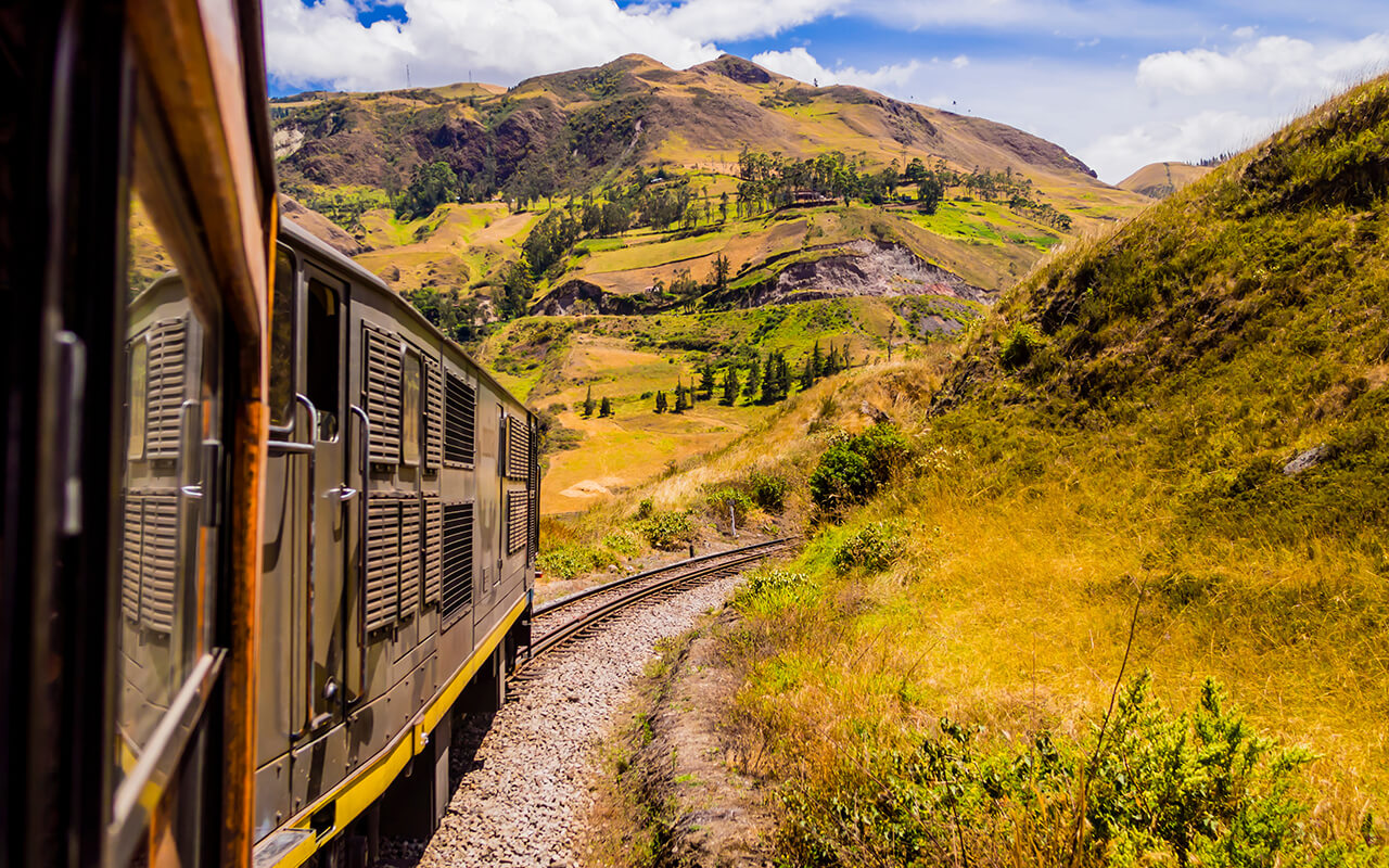 10 southern train rides with breathtaking views