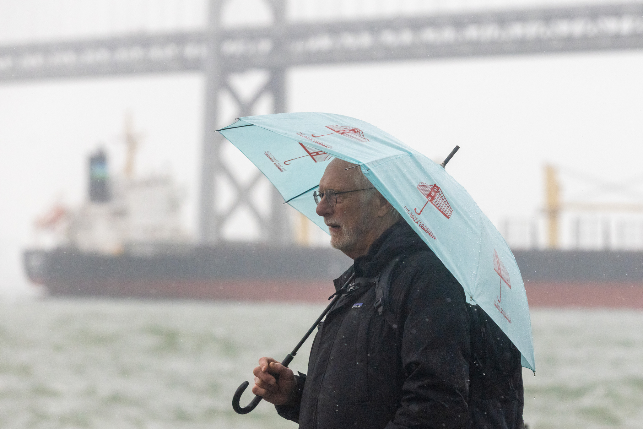 Fast-moving thunderstorms, strong winds roll into SF Bay Area