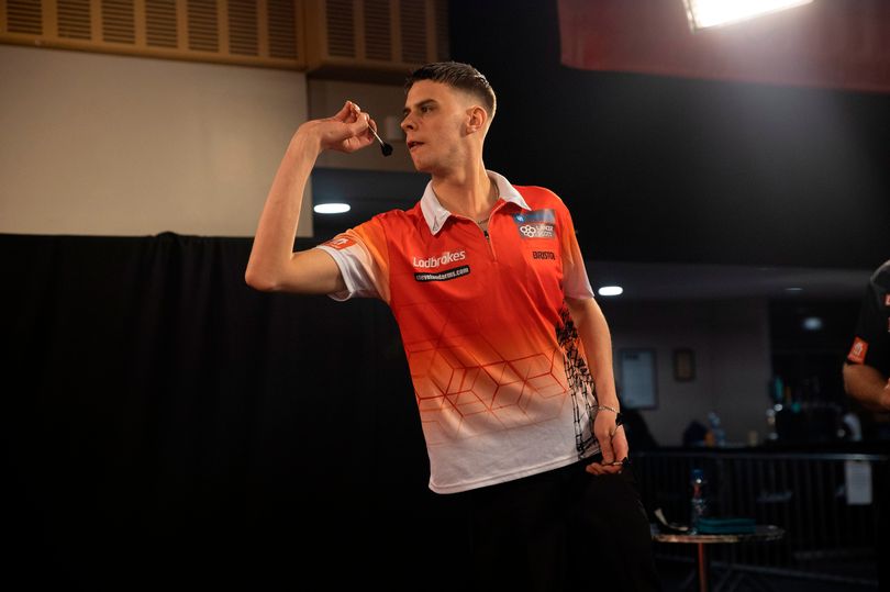 Luke Littler dumped out of Players Championship by star who had two ...