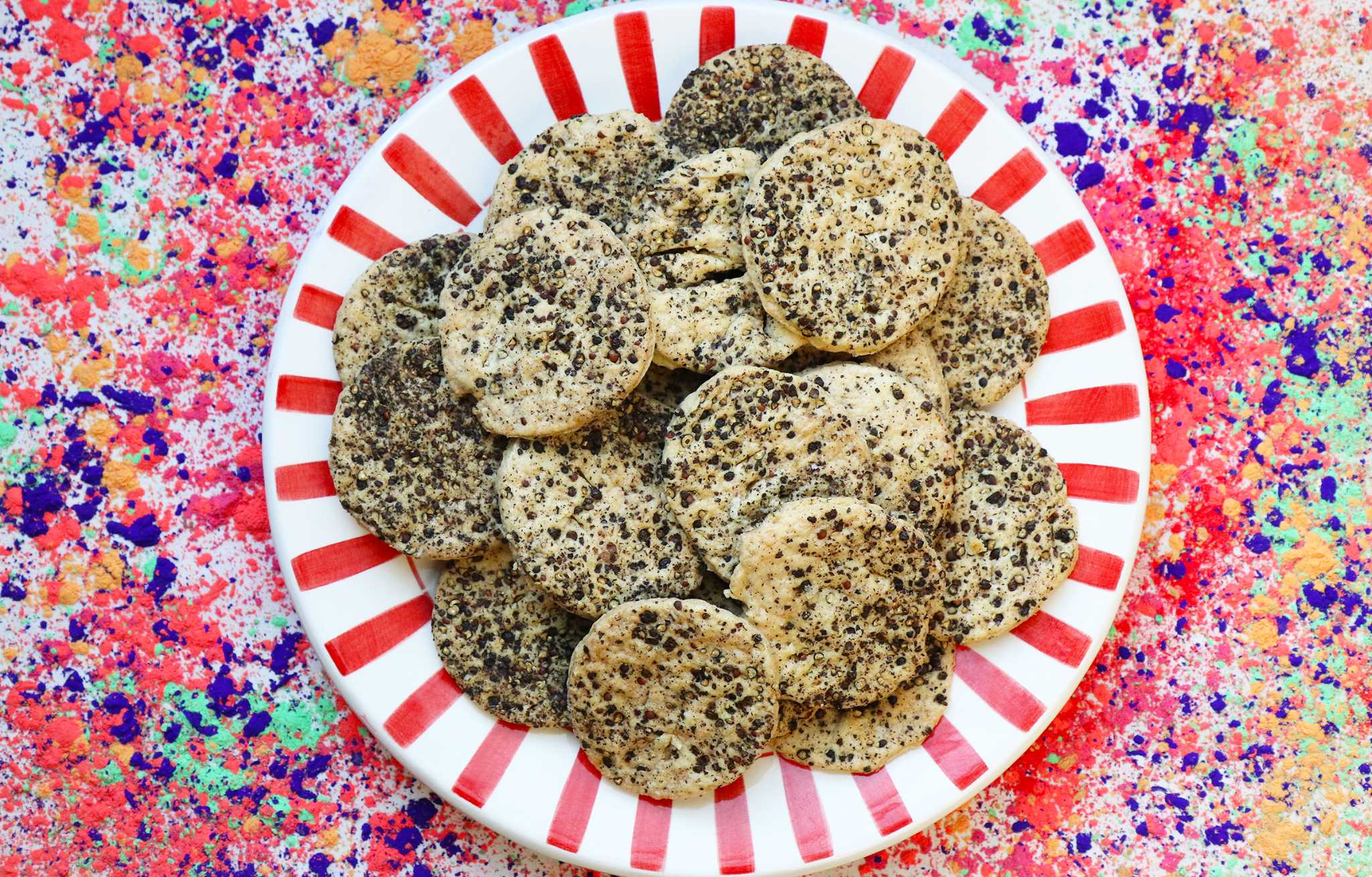 An easy mathi cracker recipe for Holi festival