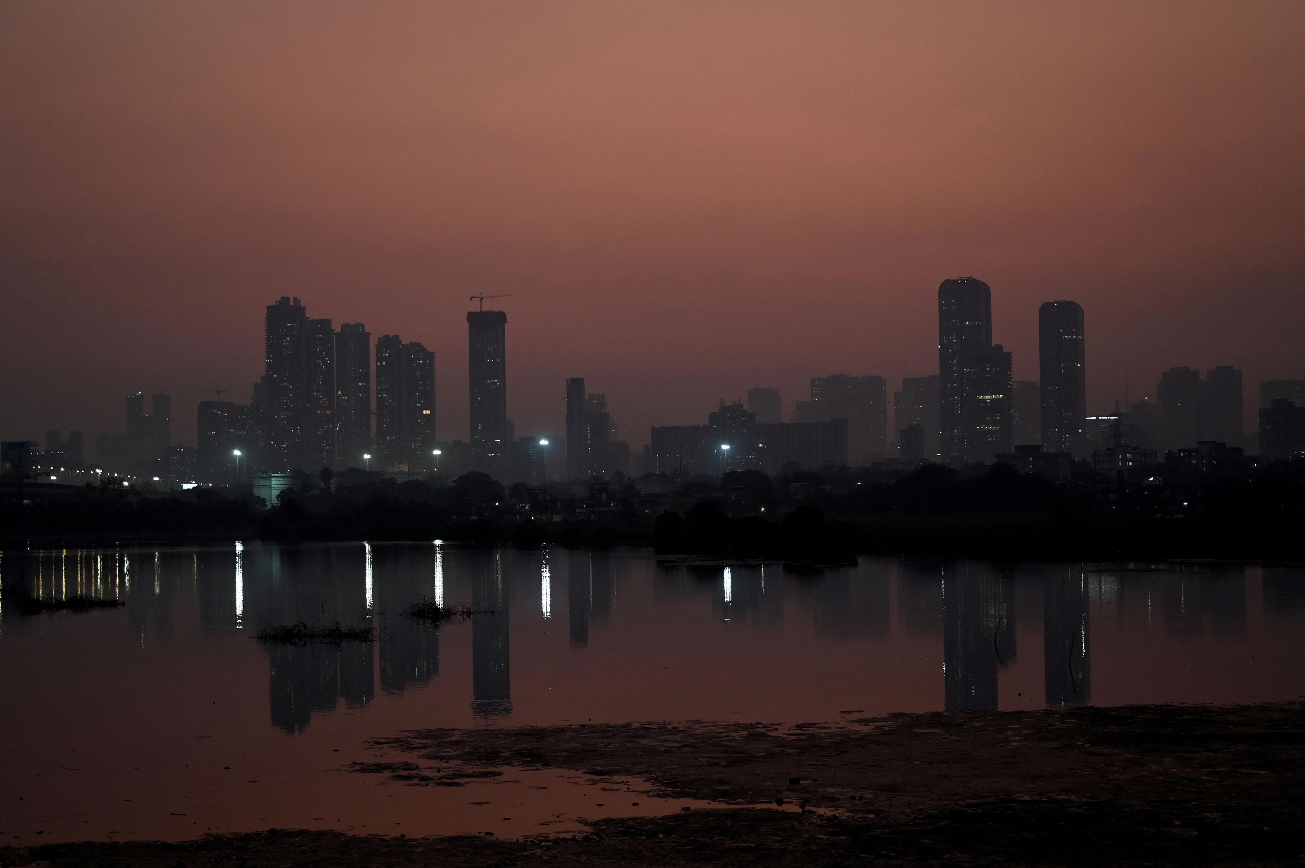 Manitowoc library's Great Decisions focuses on India this week, and ...