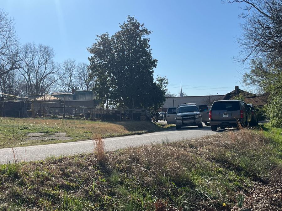 Man charged after two dead, one hurt in Anderson shooting