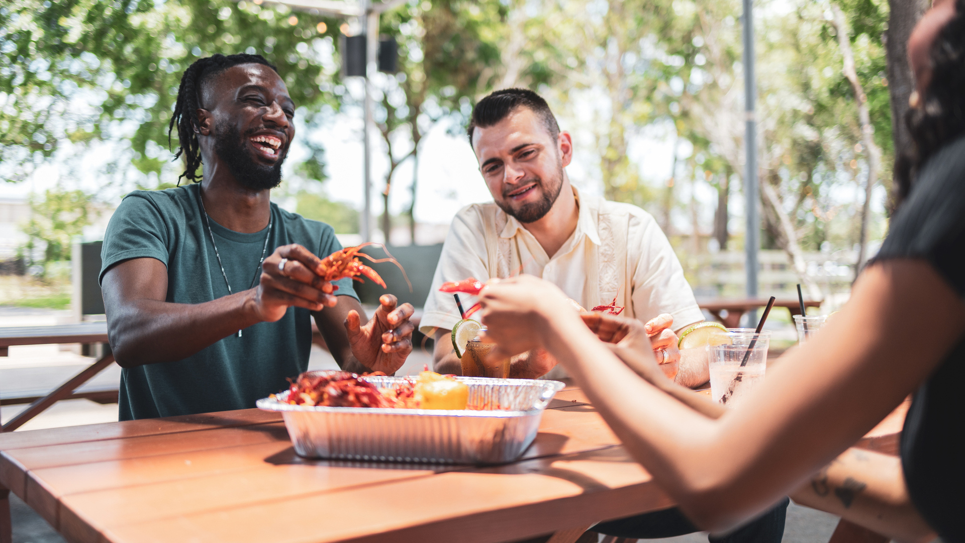 8 Best Places to Live for Foodies on a Budget