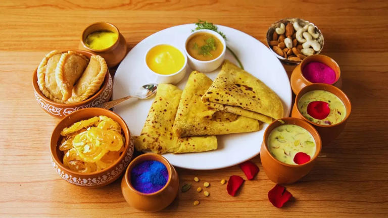 Happy Choti Holi 2025: 51 best Holi wishes, messages, quotes, greetings ...