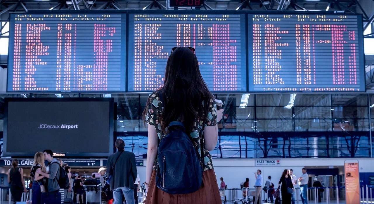 Dai laureati agli operai, quanti italiani si trasferiscono all'estero ...