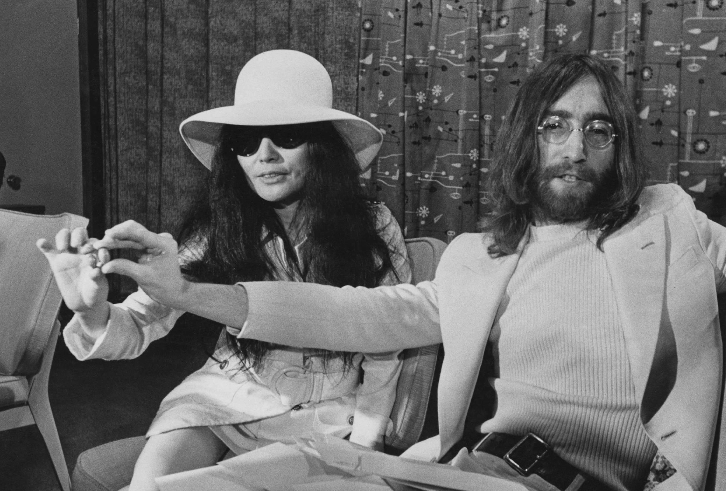 Dieser Trailer zeigt die Liebe zwischen John Lennon und Yoko Ono
