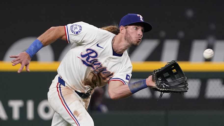 Former Texas Rangers World Series Hero Signs Deal With American League Team