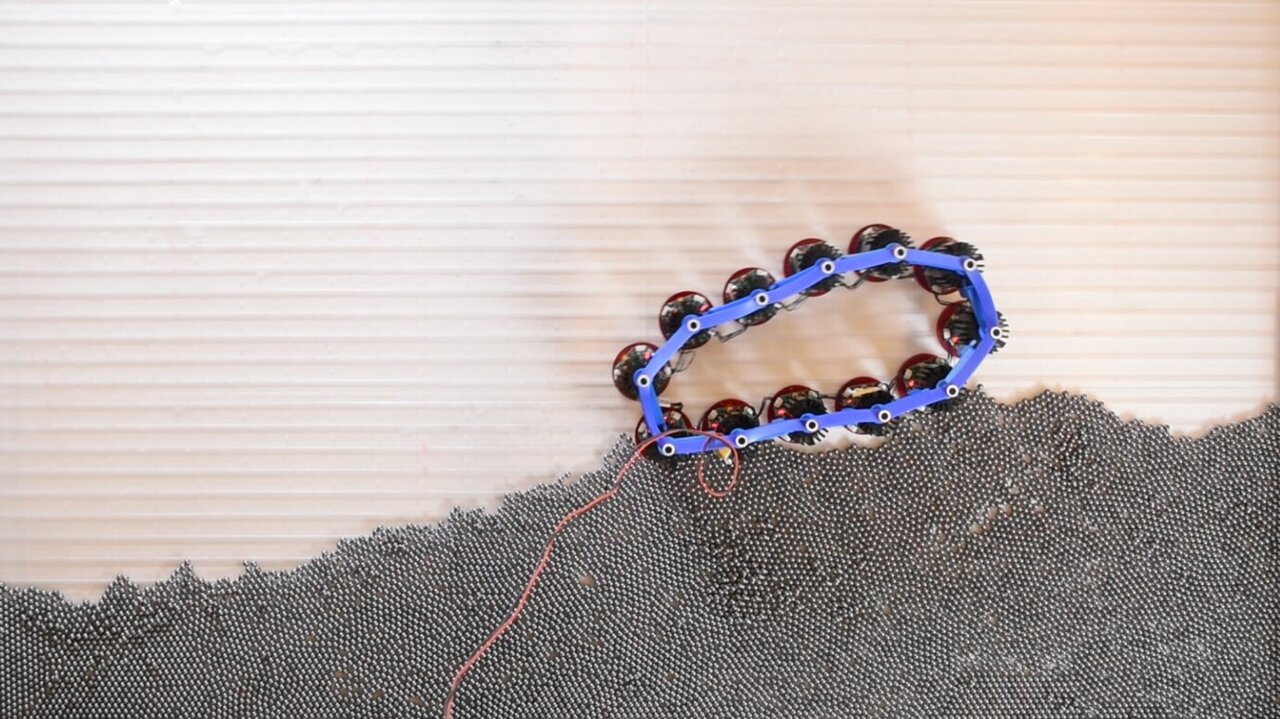 'Odd' objects excel at navigating challenging terrains without central ...