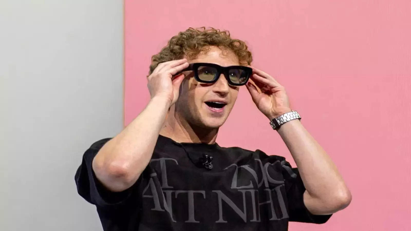 Bluesky CEO Jay Graber subtly roasts Mark Zuckerberg with bold T-Shirt ...