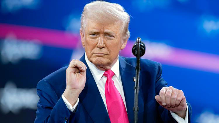 Judge temporarily blocks Trump order targeting law firm connected to ... Judge temporarily blocks Trump order targeting law firm connected to ...