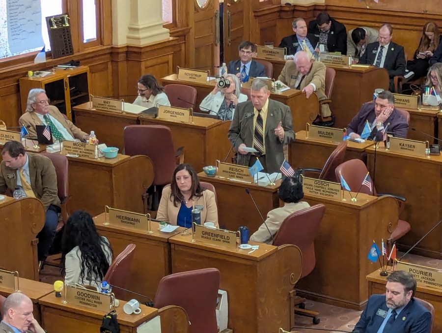 Uncompromising sponsor sees parent-rights bill die