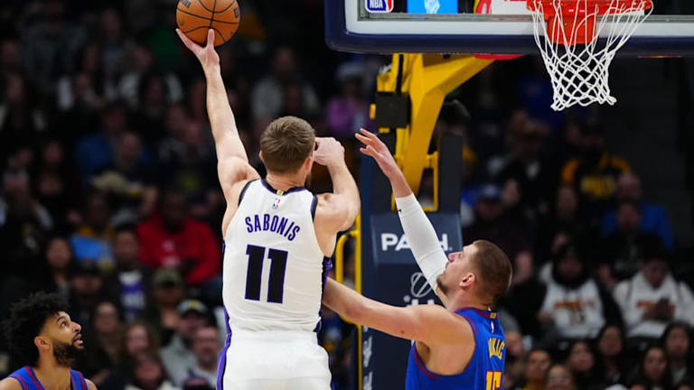 Kings Coach Gives Domantas Sabonis Injury Update Before Warriors Game