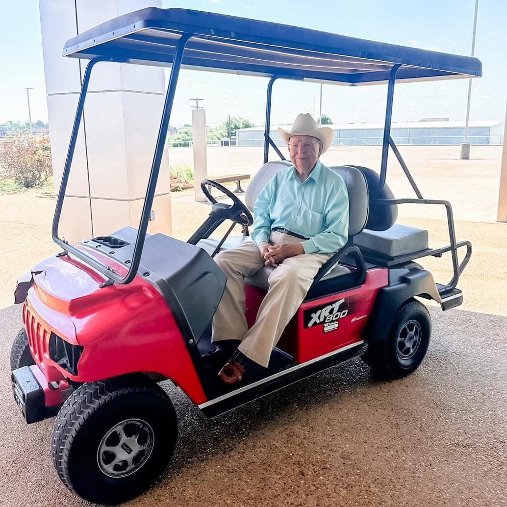 Brenham car dealership icon Eugene Bothe dies at 92