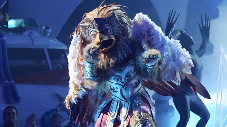 Who's Griffin on The Masked Singer? All Signs Point to This Cult ...