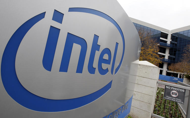 Intel hires former board member as new CEO in struggling chipmaker's ...
