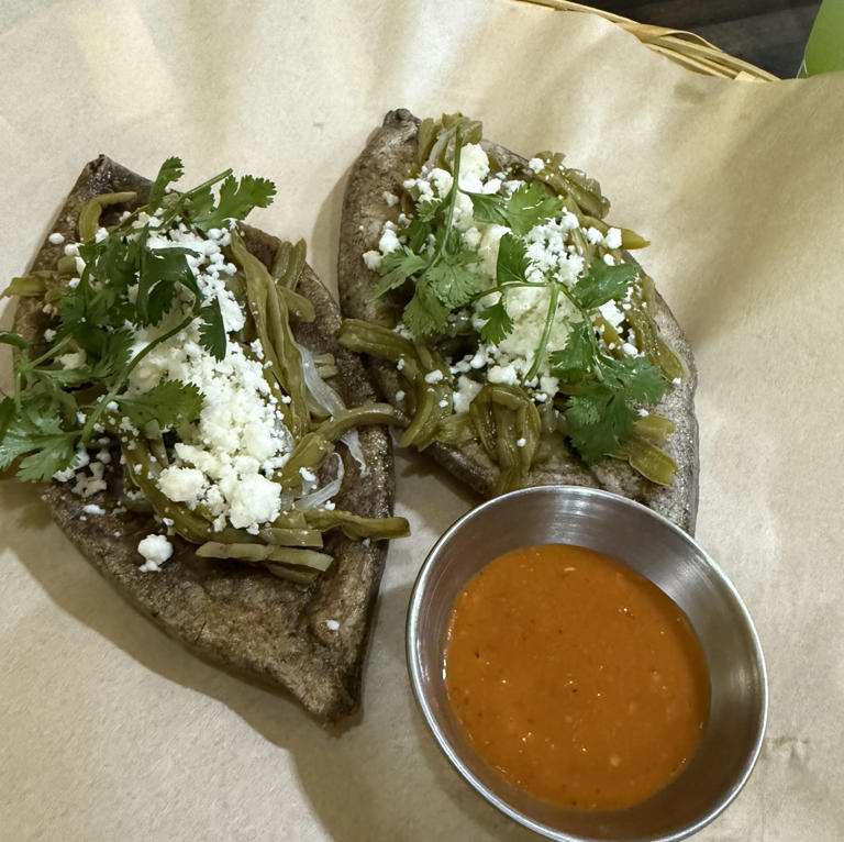 Get Out Of Town!: Mercado La Paloma, Komal and Holbox