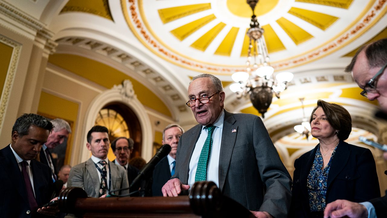 Senate Democrats embrace hardball on government shutdown
