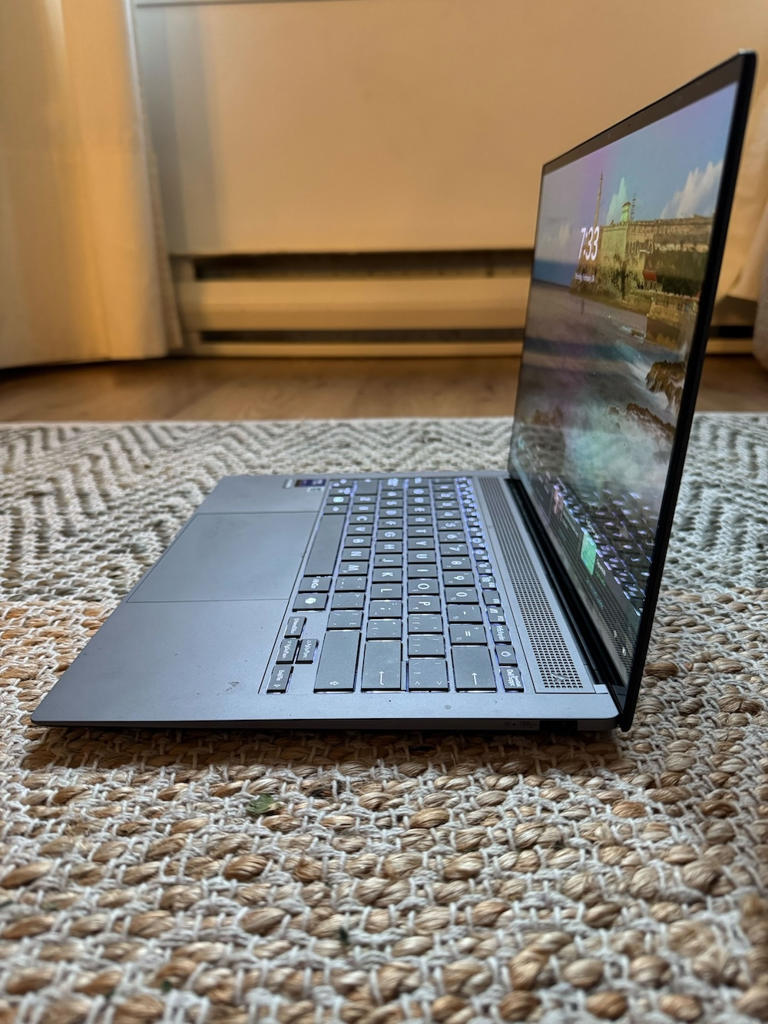 Review: ASUS Zenbook S14 laptop offers AI technology in a powerful and ...