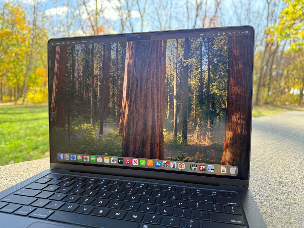 MacBook Pro M4 review: More portable power, reduced outdoor glare