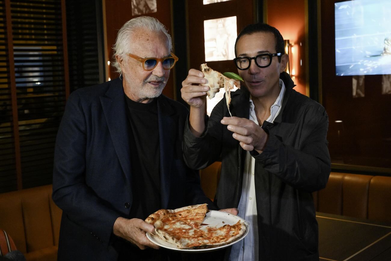 «Troppo rumore al Crazy Pizza di Napoli»: il locale di Briatore rischia ...