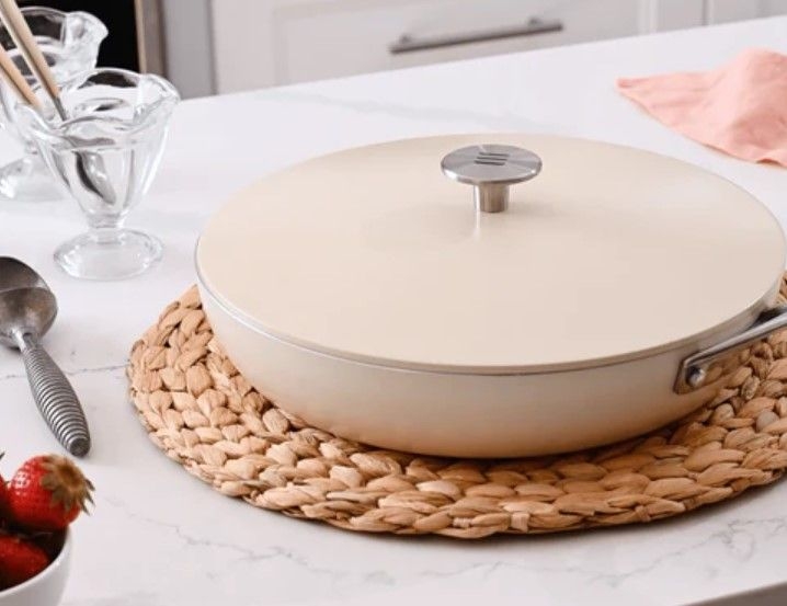 Everything Pan review: Non-stick pan by Canadian cookware brand Kilne